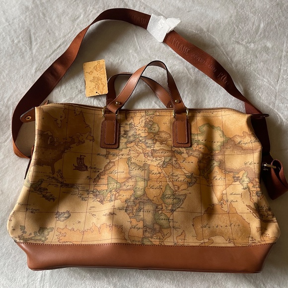 Alviero Martini | Bags | New Alviero Martini Prima Classe Geo Map ...